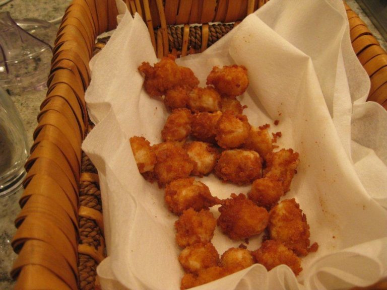 Deep Fried Bay Scallops With Dipping Sauce Conquer The Crave Plan Z Diet